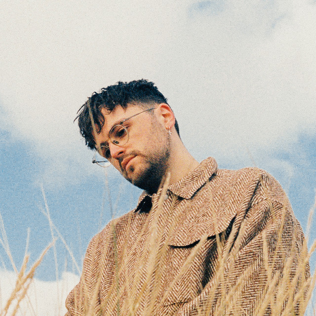 Scott Quinn Artist Profile | Stereofox Music Blog - discover new music