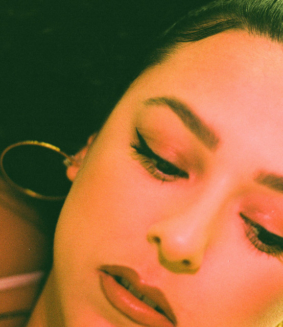 Raquel Rodriguez Artist Profile | Stereofox Music Blog - discover new music