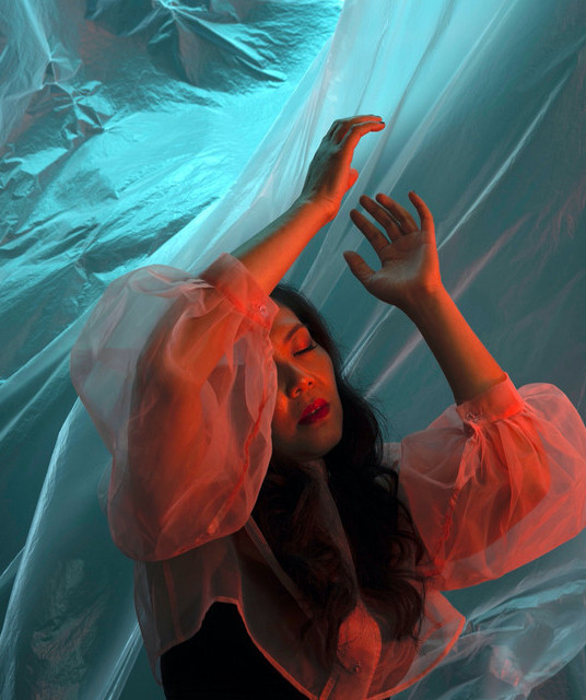 Joyo Velarde Artist Profile | Stereofox Music Blog - discover new music