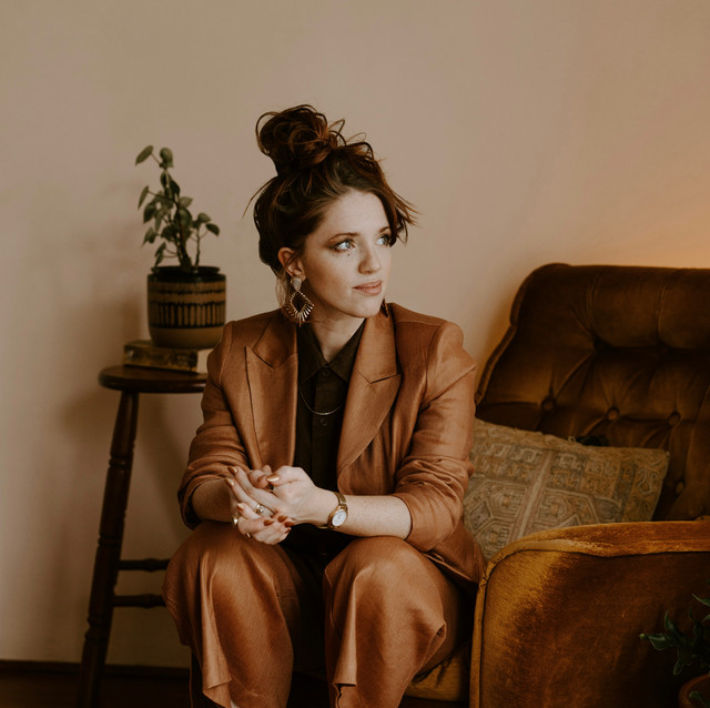 Rosa Mack Artist Profile | Stereofox Music Blog - discover new music