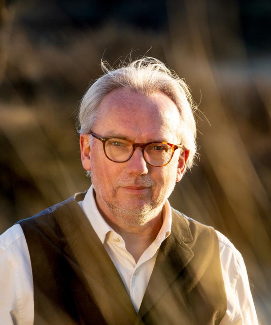 Ron Adelaar Artist Profile | Stereofox Music Blog - discover new music