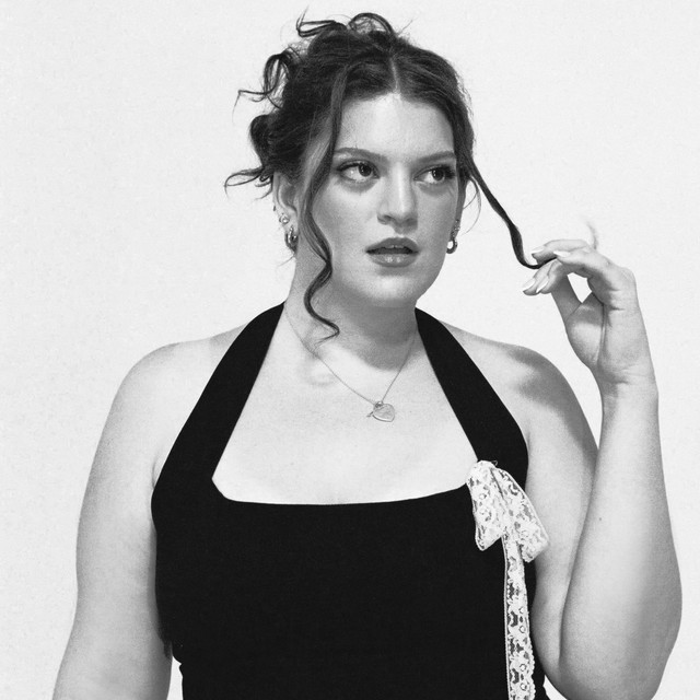 Chloe Moore Artist Profile | Stereofox Music Blog - discover new music