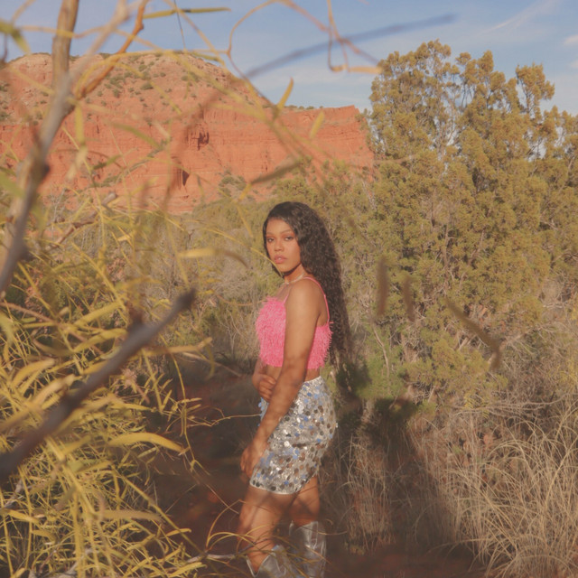 JADÉ Artist Profile | Stereofox Music Blog - discover new music