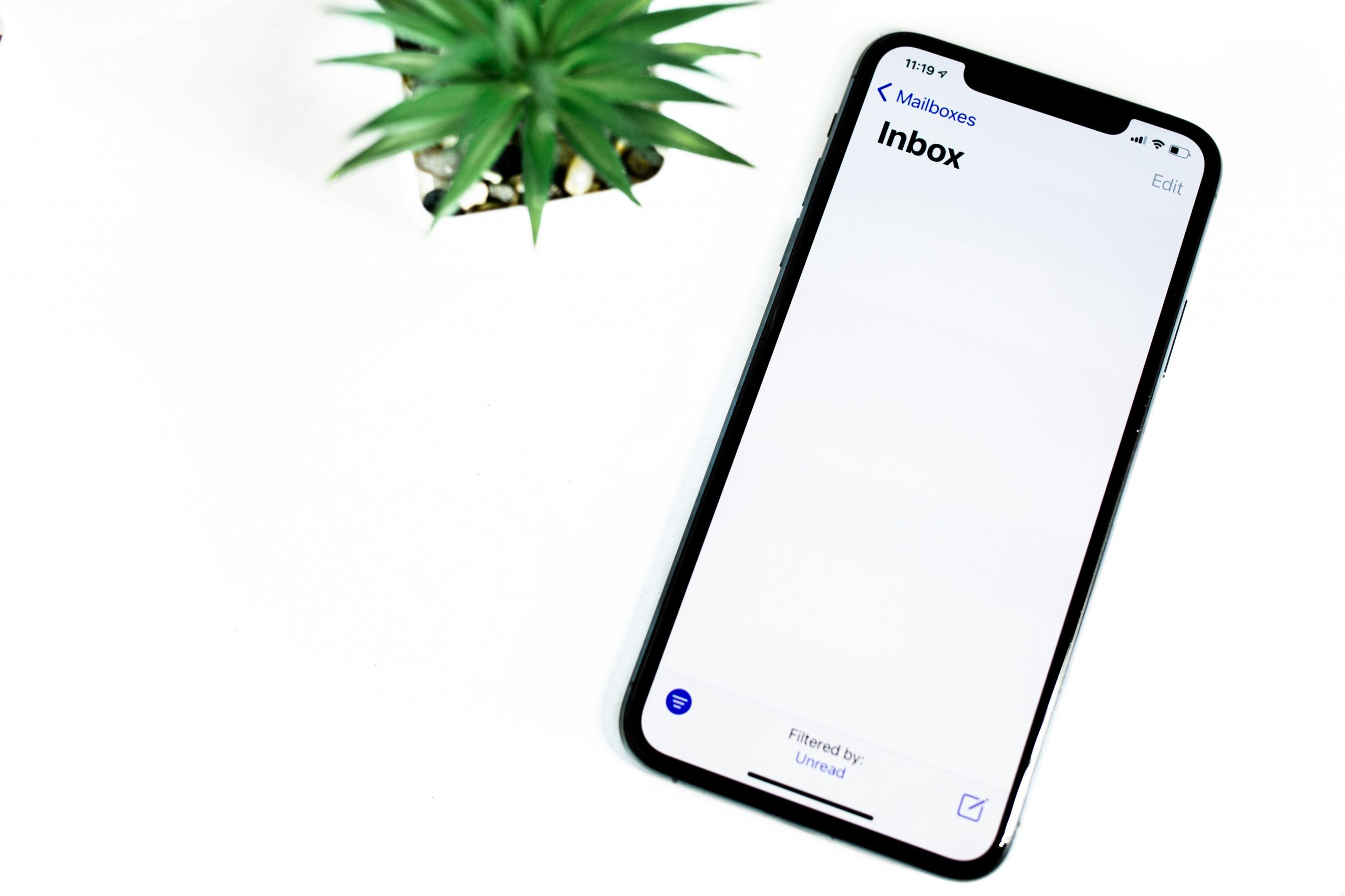 Starting an Artist Email Newsletter - Should You Do it and How to Grow ...