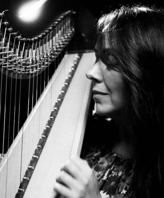 Amanda Whiting Artist Profile | Stereofox Music Blog - discover new music